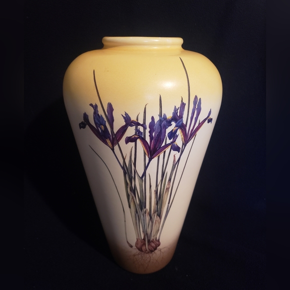 Royal Haeger | Art | Royal Haeger Artware Vase Kate Nessler Botanical ...